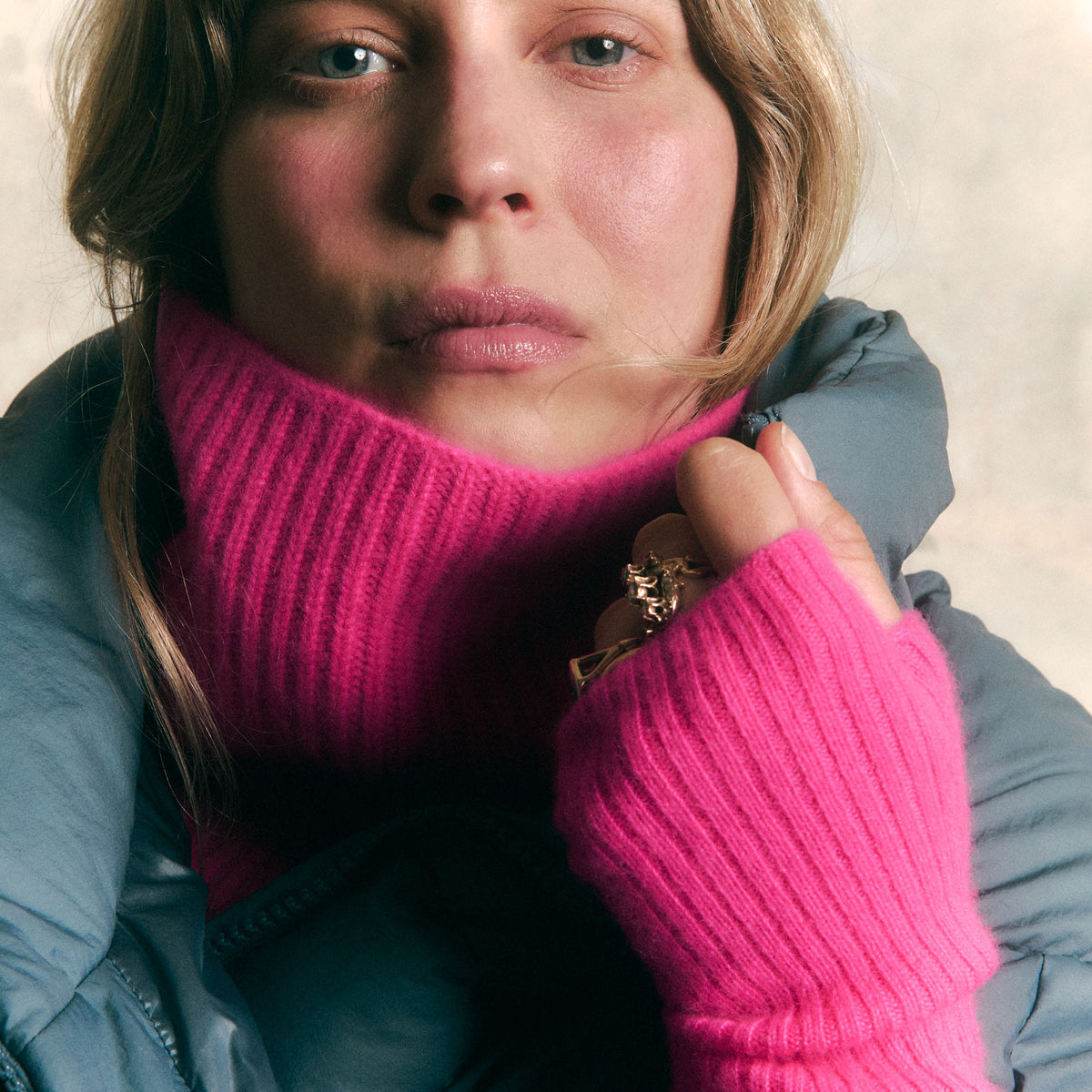 FLUORESCENT PINK MITTENS – Koon Cachemire